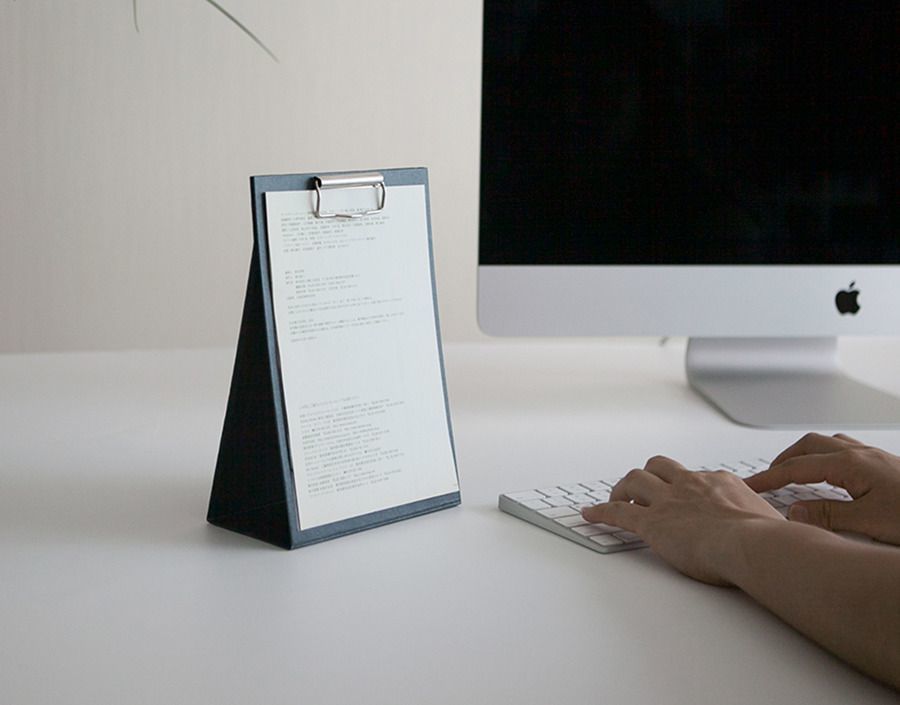 MochiThings: Medium Standing Clipboard