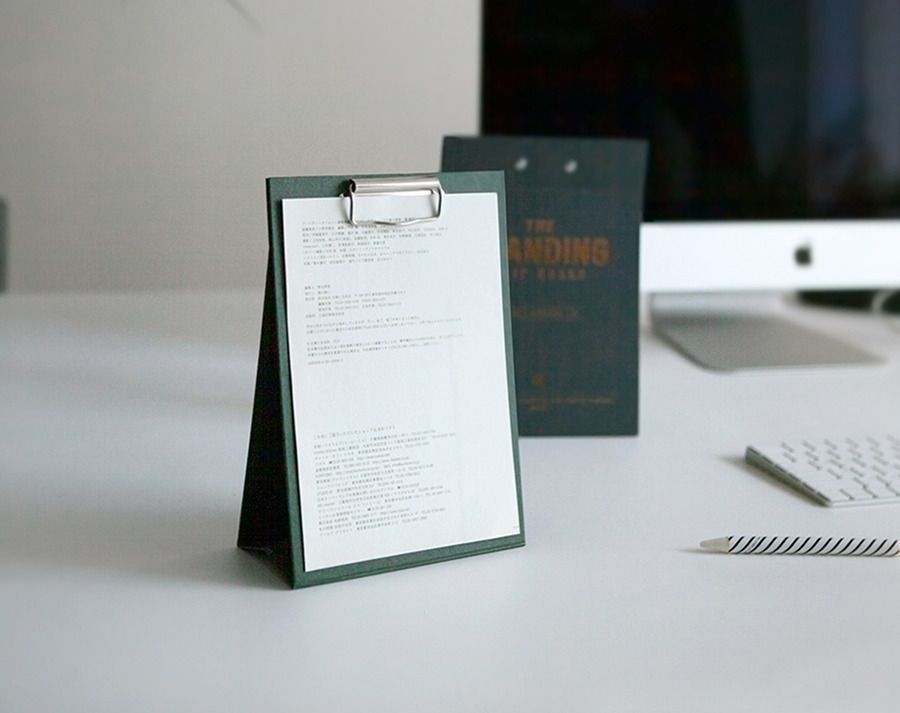 MochiThings: Medium Standing Clipboard