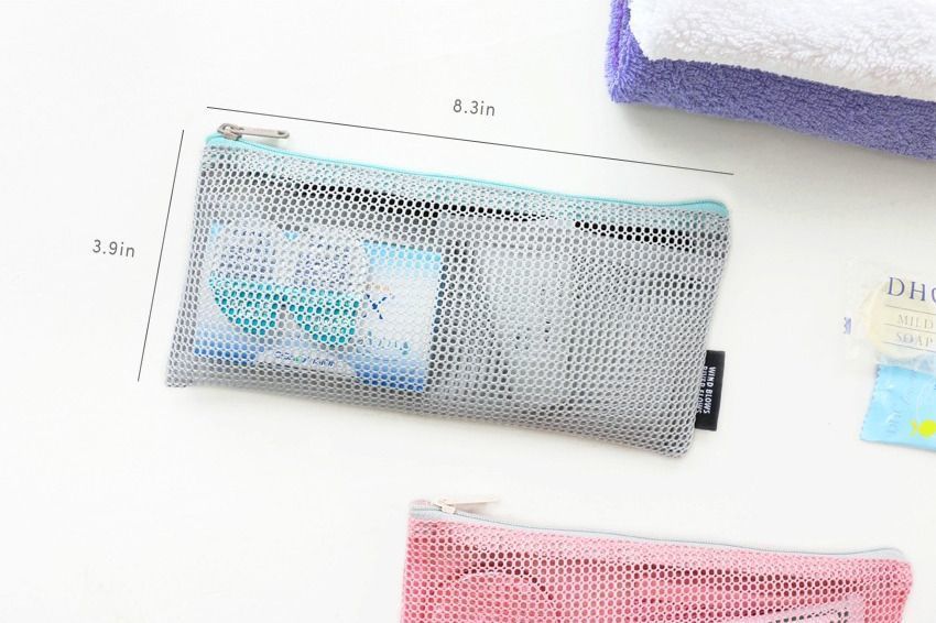 MochiThings: Mesh Slim Pouch