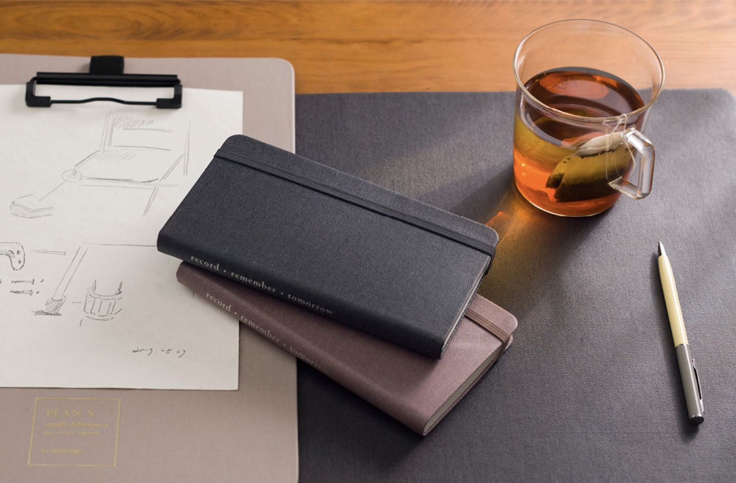 MochiThings: Handy Hardcover Lined Notebook