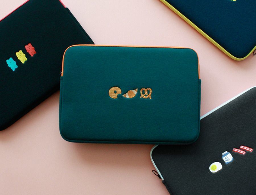 MochiThings: Brunch 15 in. Laptop Pouch