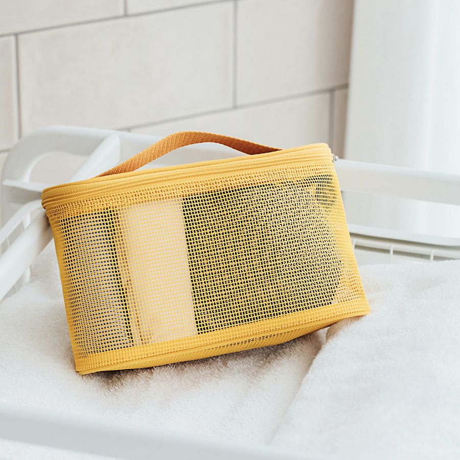 MochiThings: Mesh Spa Pouch