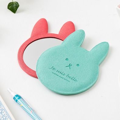 MochiThings: Rabbit Handy Pocket Mirror