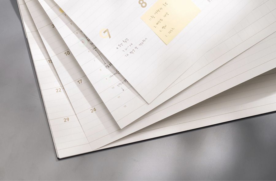 MochiThings: 2020 Wide Basic Desk Planner