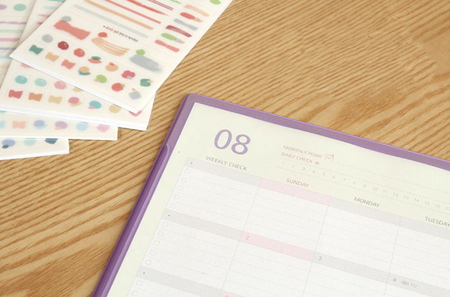 MochiThings: 2020 Monthly Desk Planner