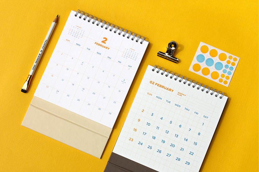 MochiThings: 2020 My Schedule Keeper Desk Calendar