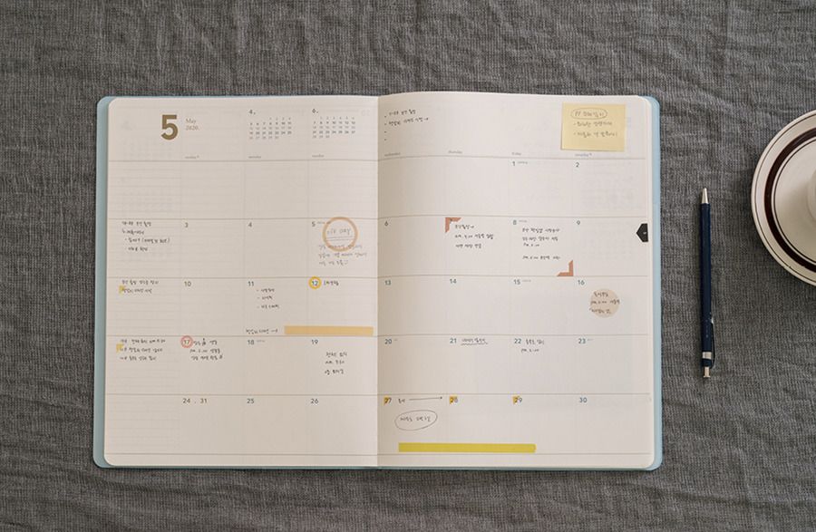 MochiThings: 2020 Large Slim & Wide Weekly Planner