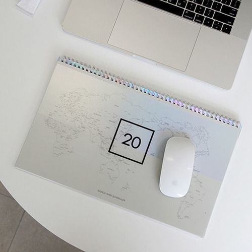 MochiThings: 2020 Large Worldwide Desk Scheduler