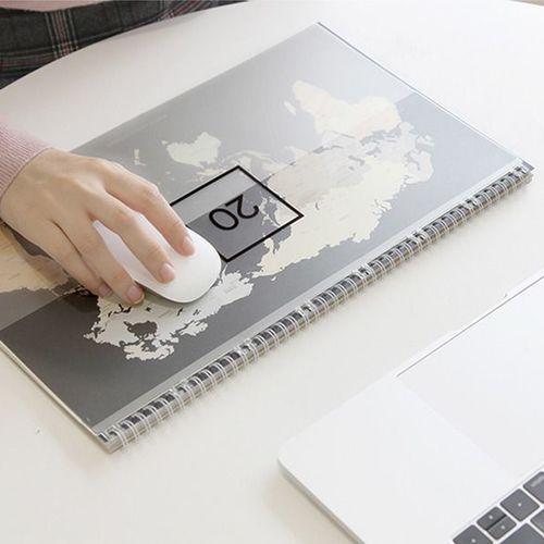 MochiThings: 2020 Large Worldwide Desk Scheduler