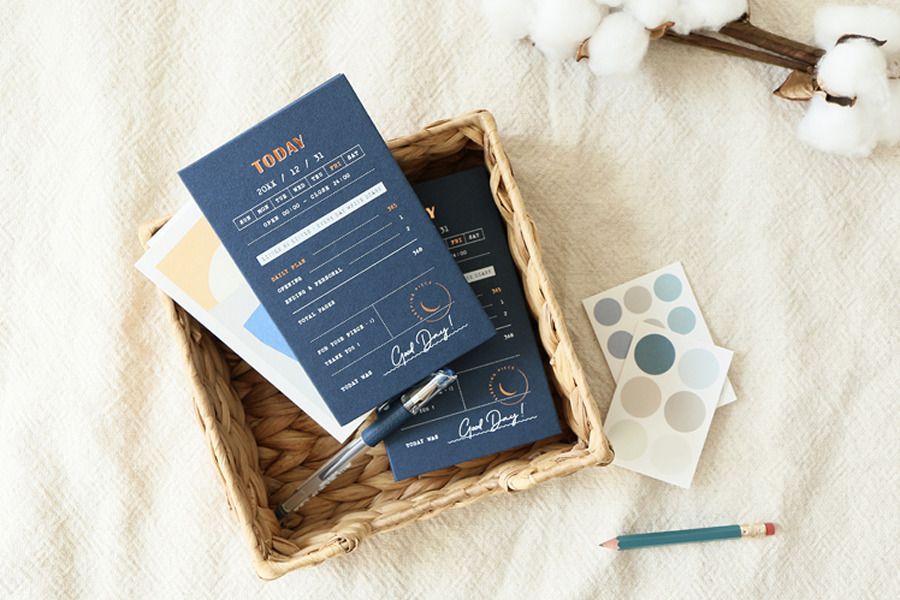MochiThings: Today Hardcover Daily Journal
