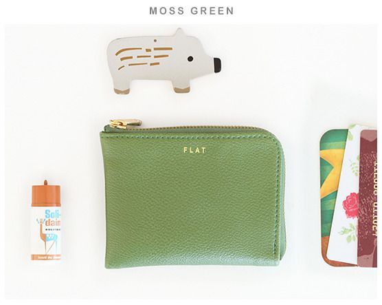 MochiThings: Small Flat Wallet Pouch