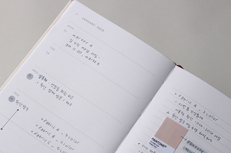 MochiThings: 2020 Small Handmade Weekly Planner