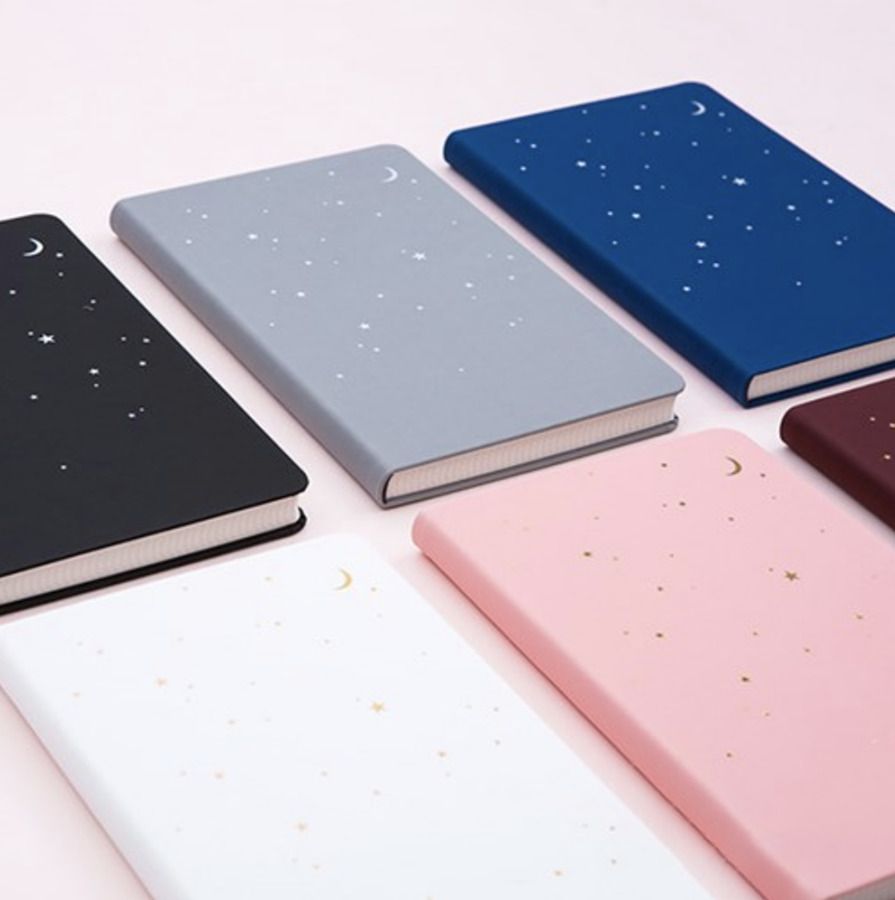 MochiThings: 2020 The Starry Night Monthly Planner