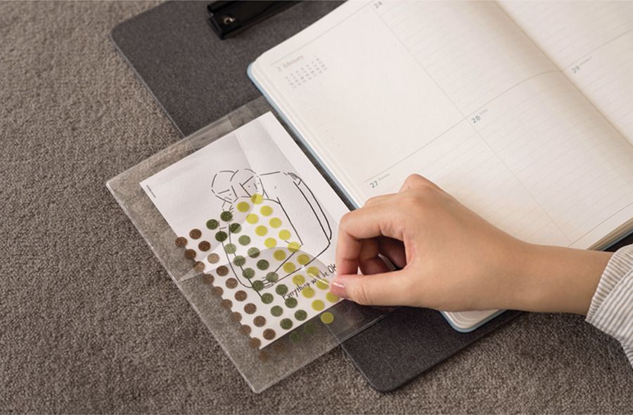 MochiThings: Medium Side Pocket Sticker