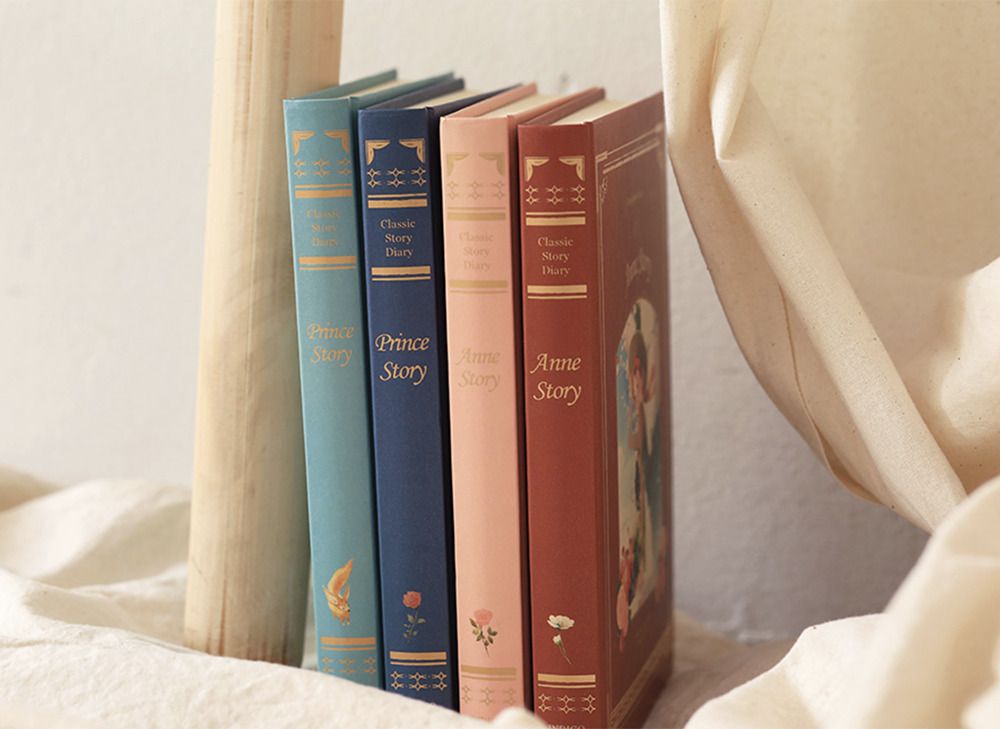 MochiThings: Prince Story Classic Hardcover Daily Planner