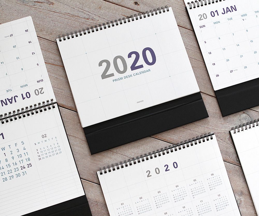 MochiThings: 2020 Prism Desk Calendar