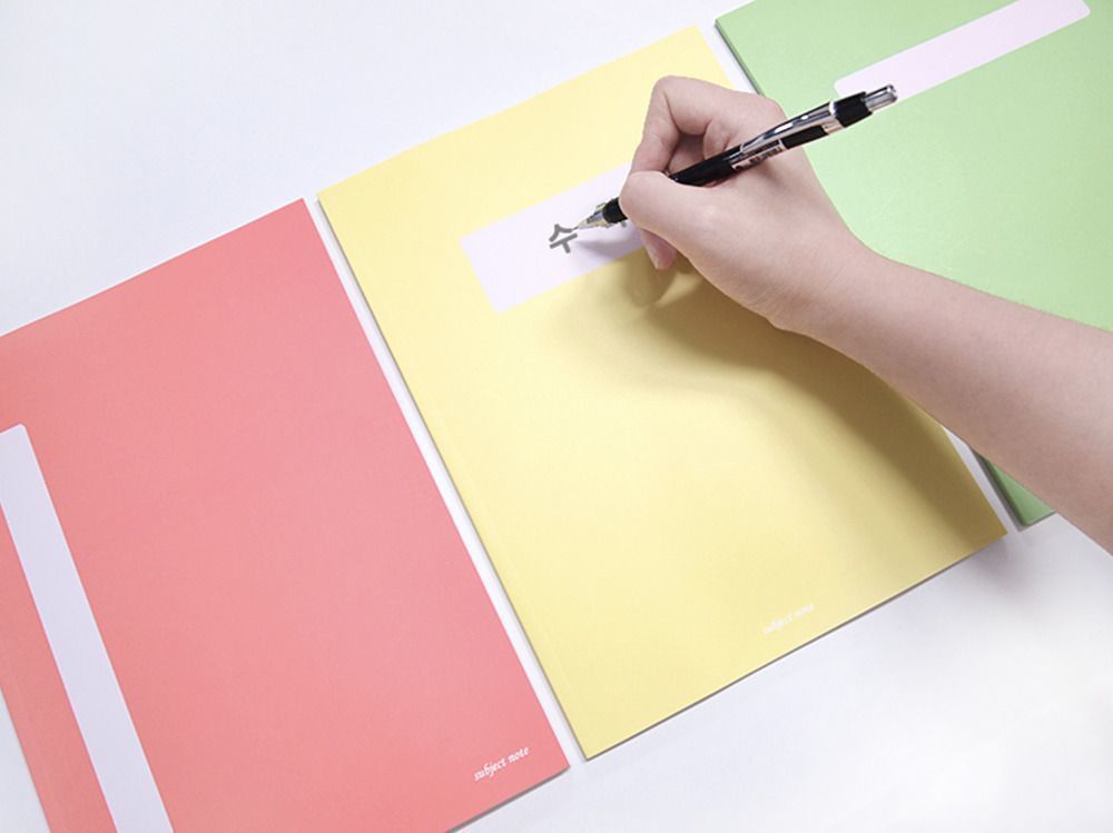 MochiThings: Pastel Simple Lined Notebook (Random)