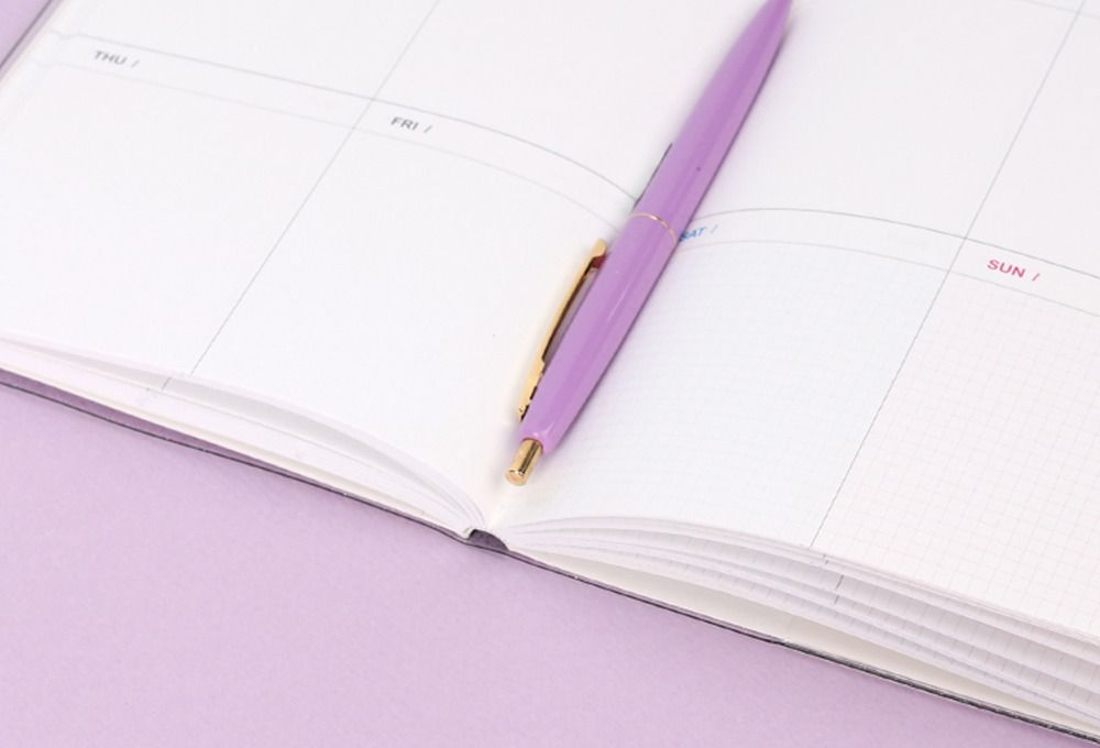 MochiThings: Newtro Deco Planner