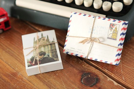 MochiThings: London Mini Postcard & Envelope Set
