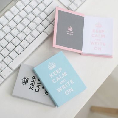 MochiThings: Crown Sticky Notebook