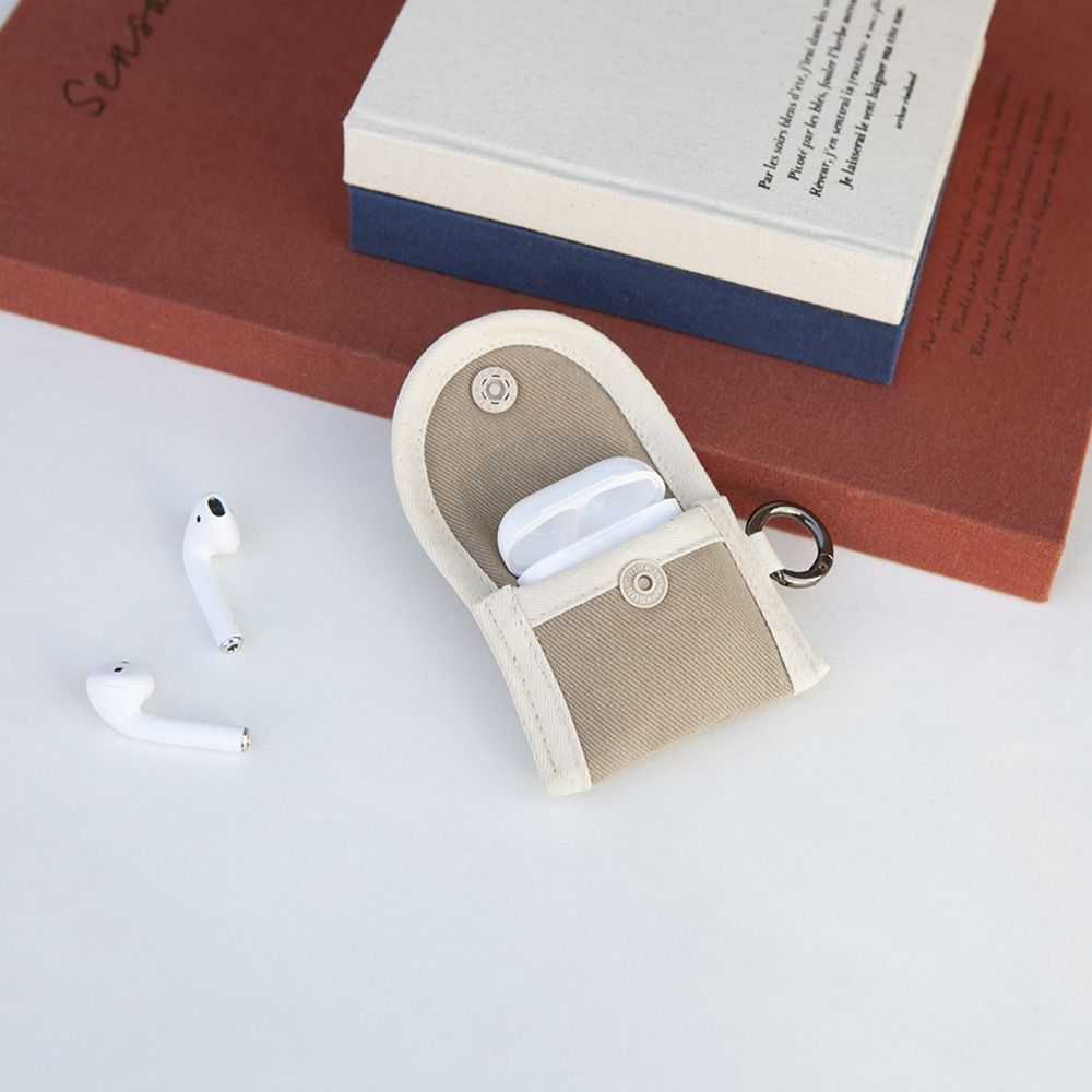 MochiThings: Round AirPods Pouch