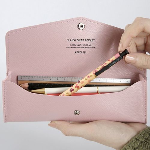 MochiThings: Classy Snap Pocket Pouch