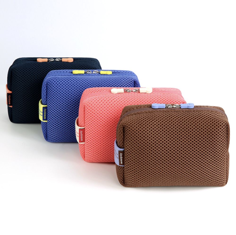 MochiThings: Small Cosmetic Mesh Pouch