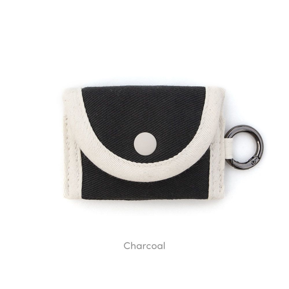 MochiThings: Round AirPods Pro Pouch