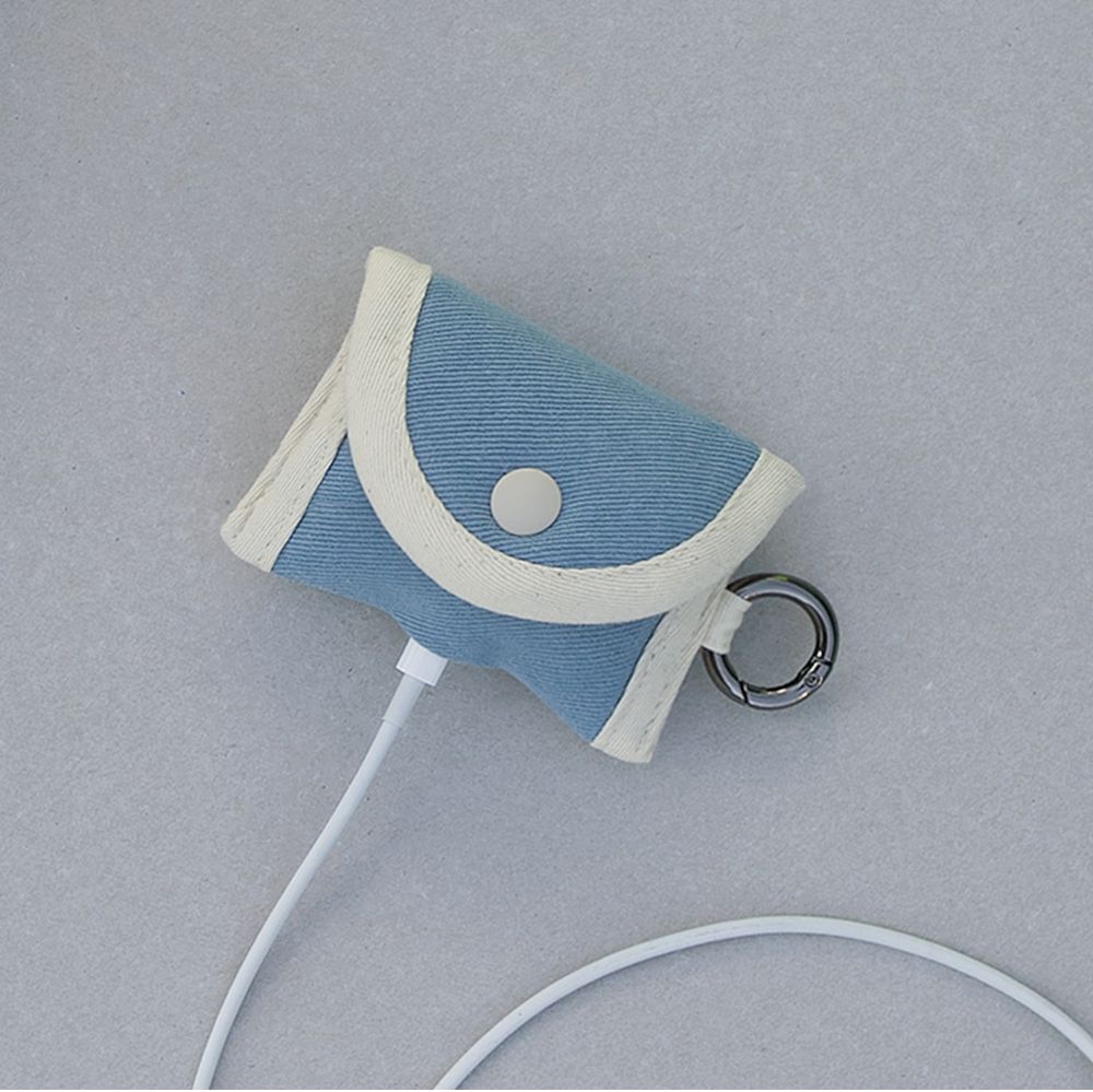 MochiThings: Round AirPods Pro Pouch