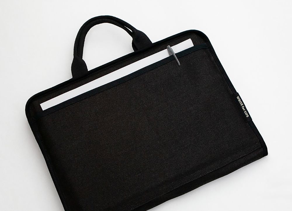 MochiThings: Simple Canvas Laptop Bag v2