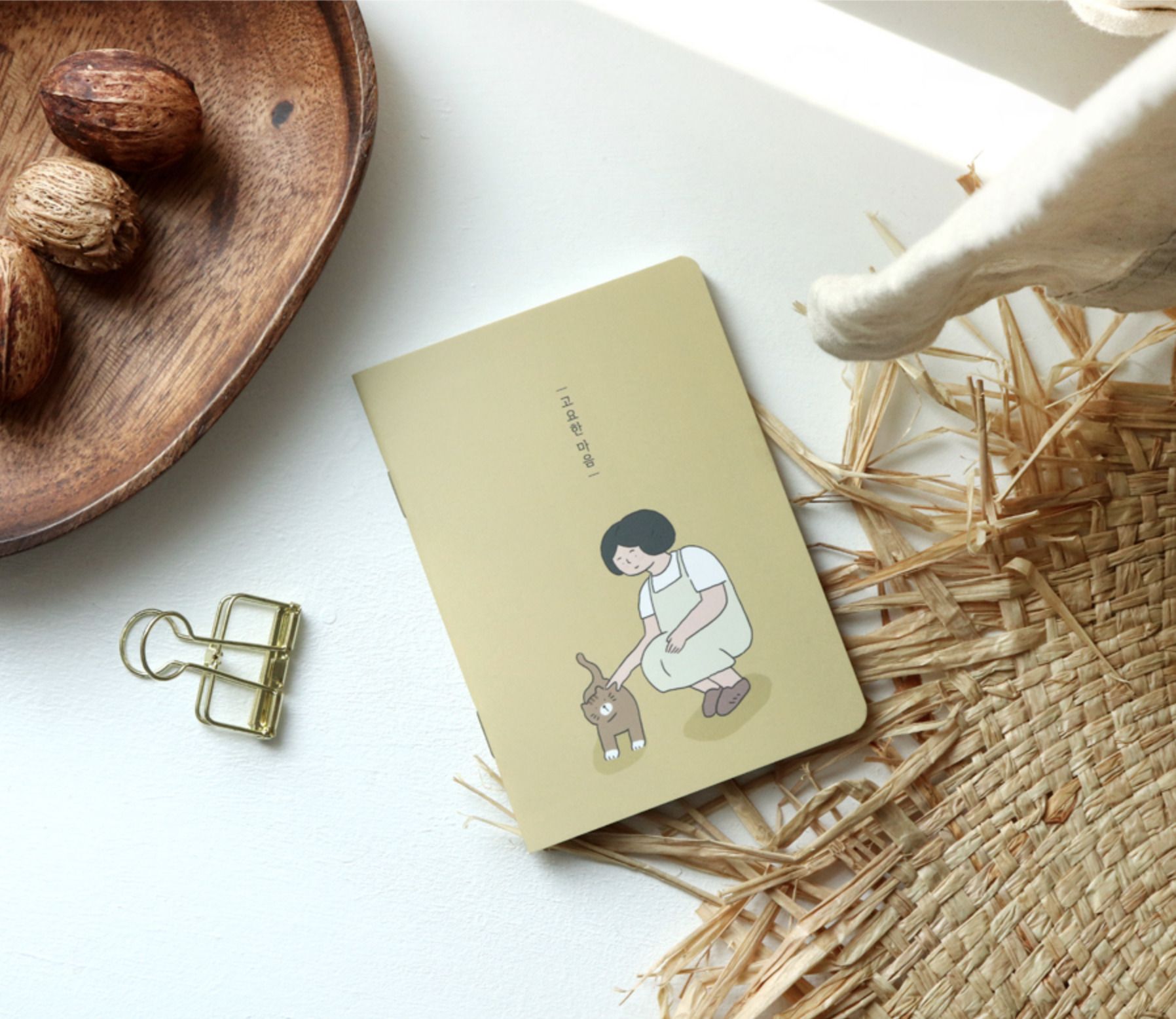 MochiThings: Mini Girl's Daily Life Notebook