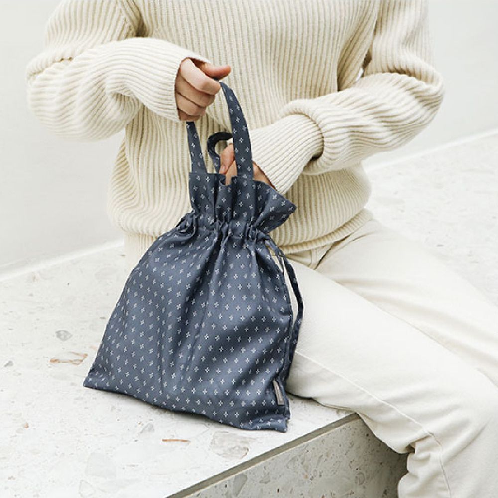 MochiThings: Small Dailylike Drawstring Bag