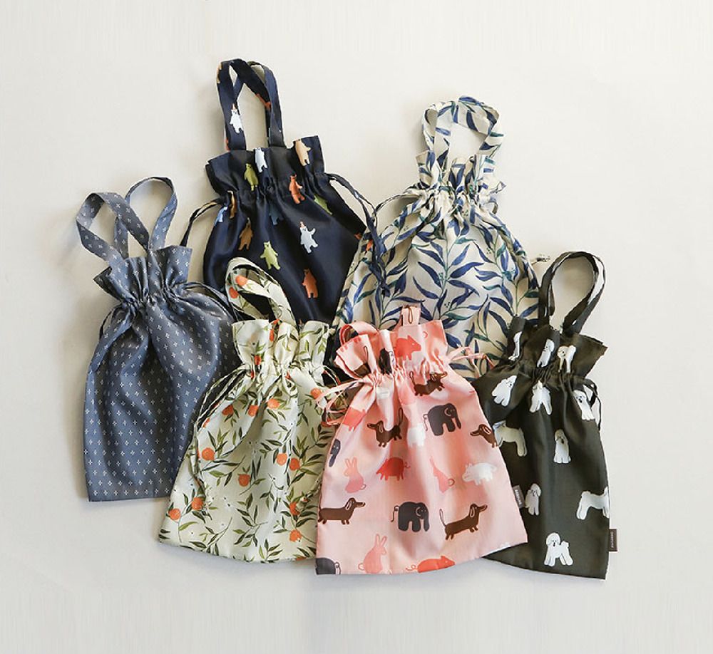 MochiThings: Small Dailylike Drawstring Bag